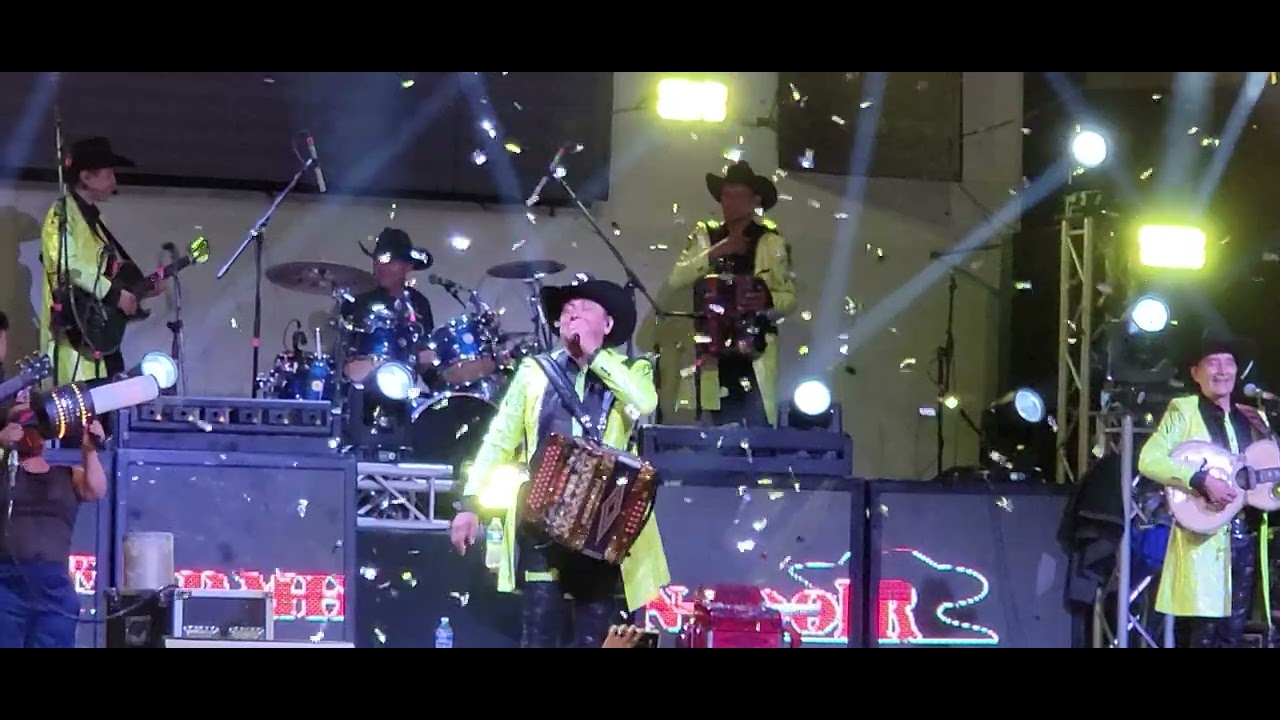 Grupo Exterminador Las Monjitas en vivo Las Pulgas 2025 - YouTube