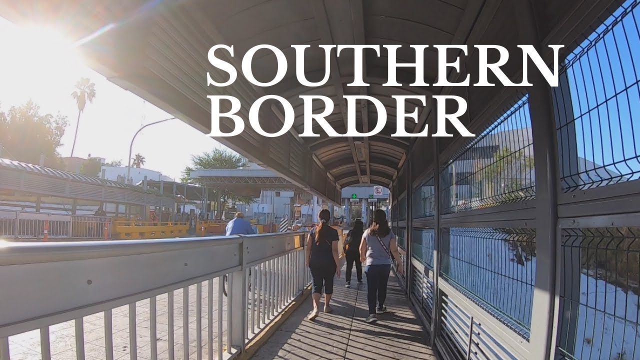 Border crossing. to Nuevo Laredo Mexico, from Laredo Downtown Texas ...