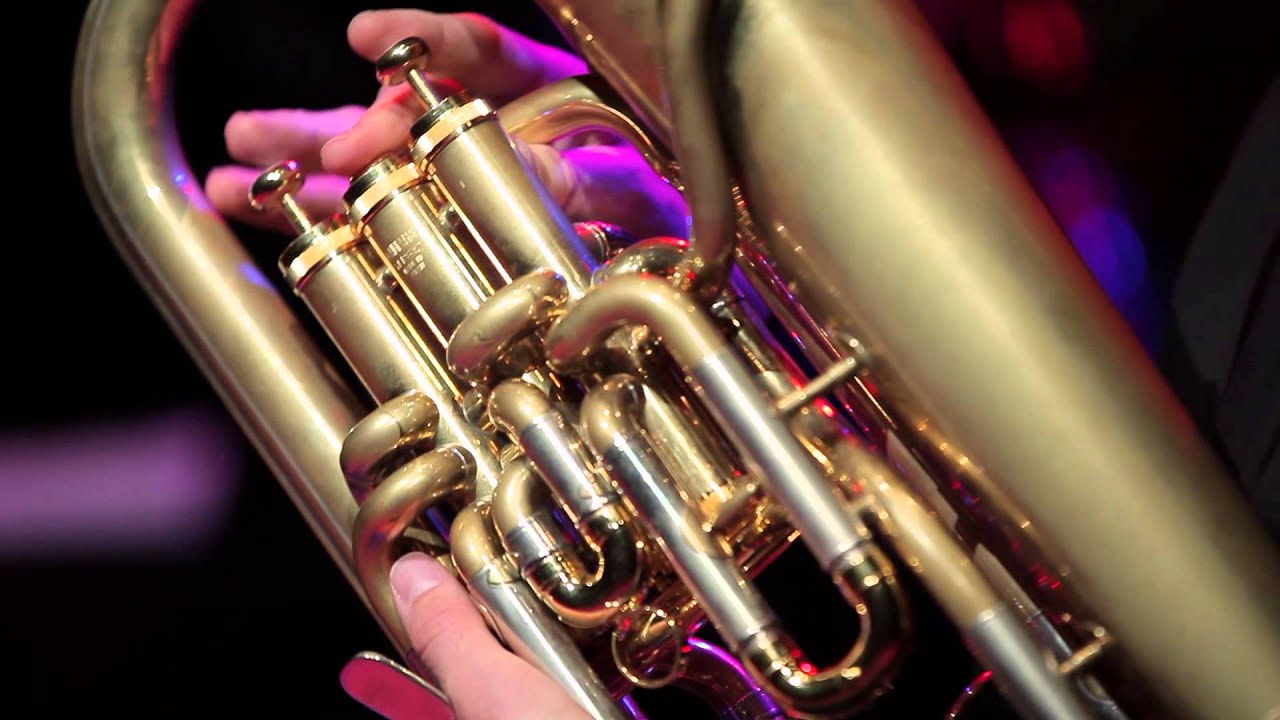 IBERT - La cage de cristal // Anthony Caillet, euphonium - YouTube