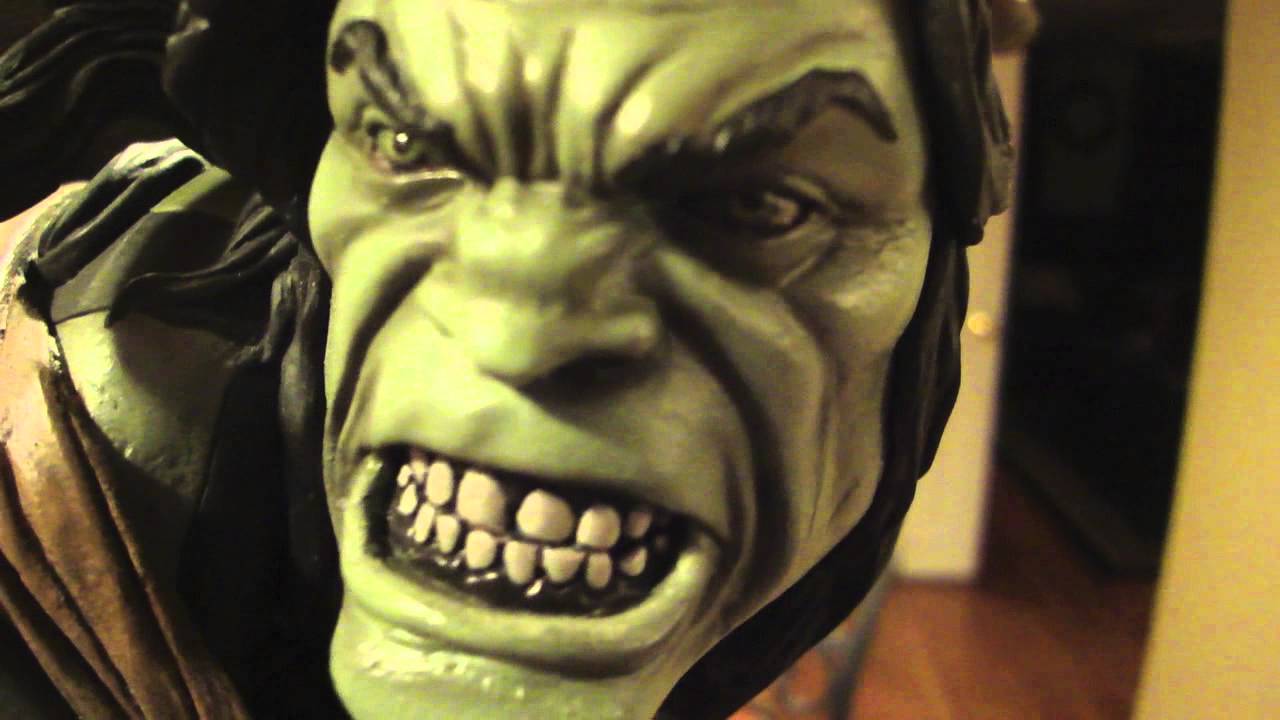 Skaar Premium Format Statue by Sideshow Collectibles - YouTube
