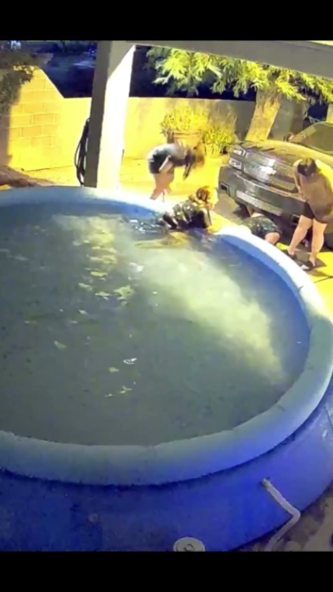 Pool fail #funny #notlikeus #badday - YouTube