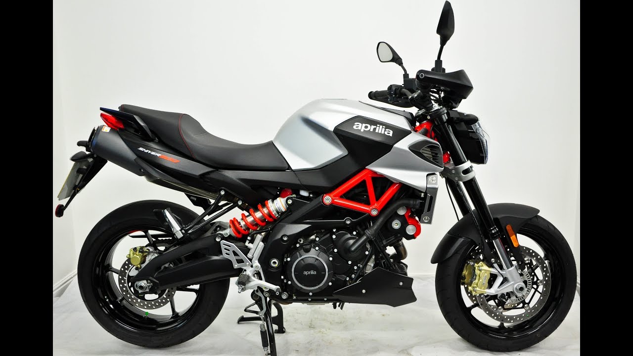 Aprilia Shiver 900 2017 Grey - YouTube
