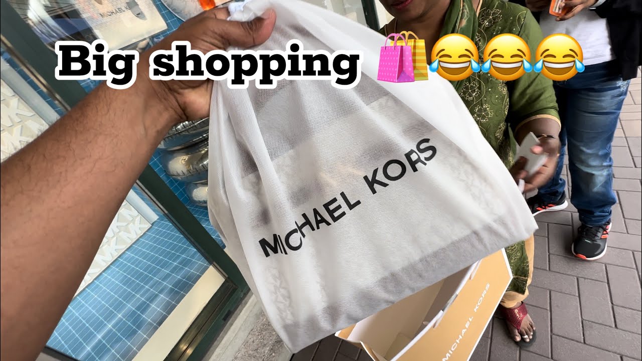 Exclusive: Outlet Shopping 🛍️ for Designer Handbags 👜 in Japan 🇯🇵 - YouTube