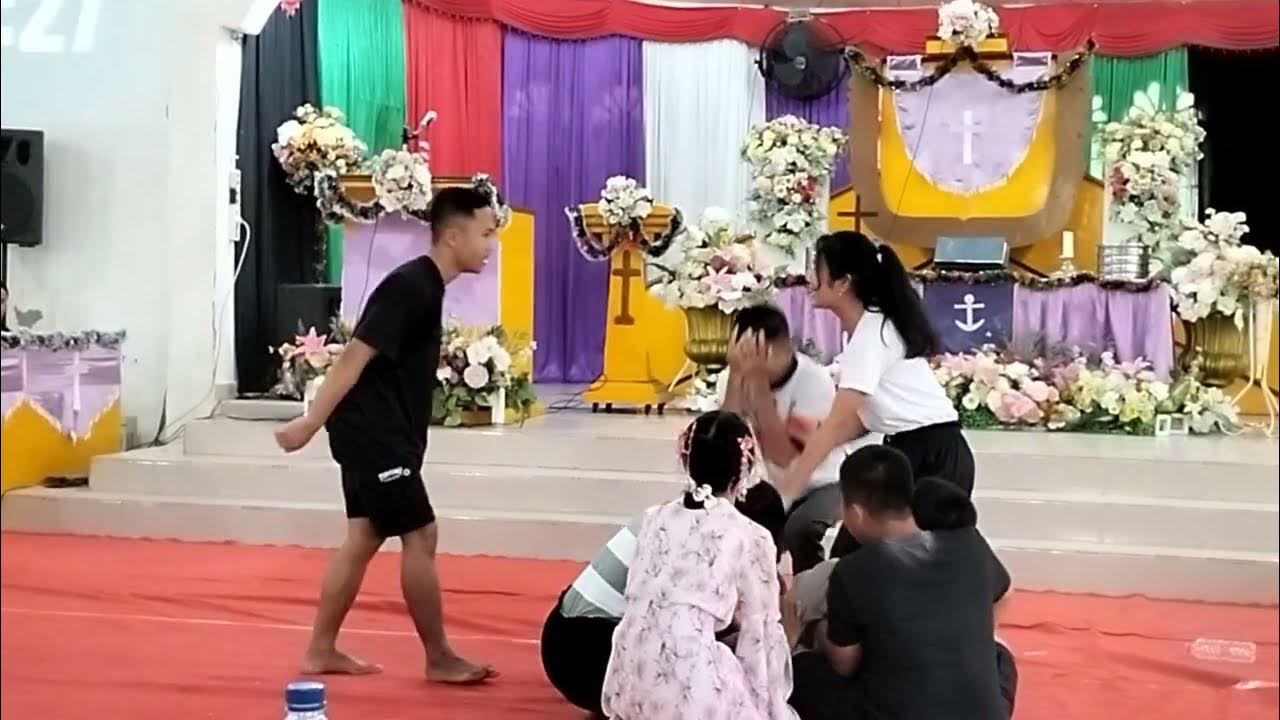 JUARA 2 DRAMA NATAL KELAS XII MIPA 5 SMAN 1 ALASA - YouTube