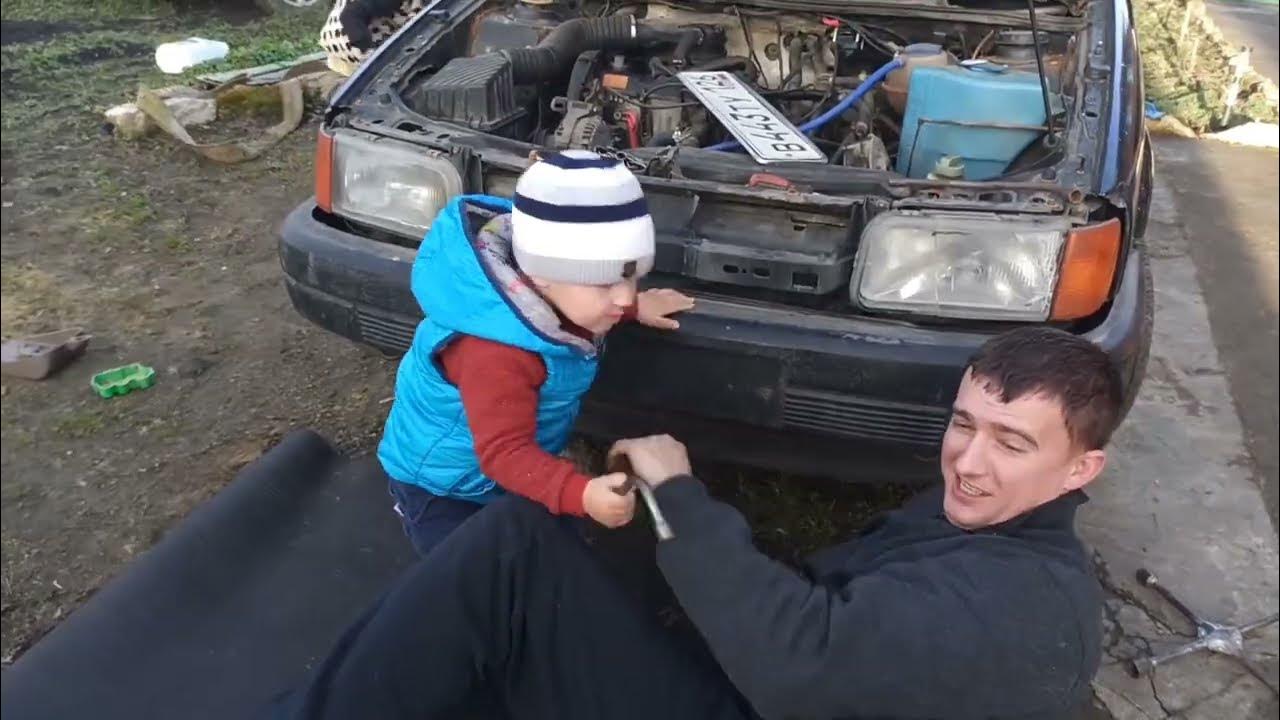 Как снимается передний бампер на Пассате Б3 Разбираю Пассат Б3 Как ...