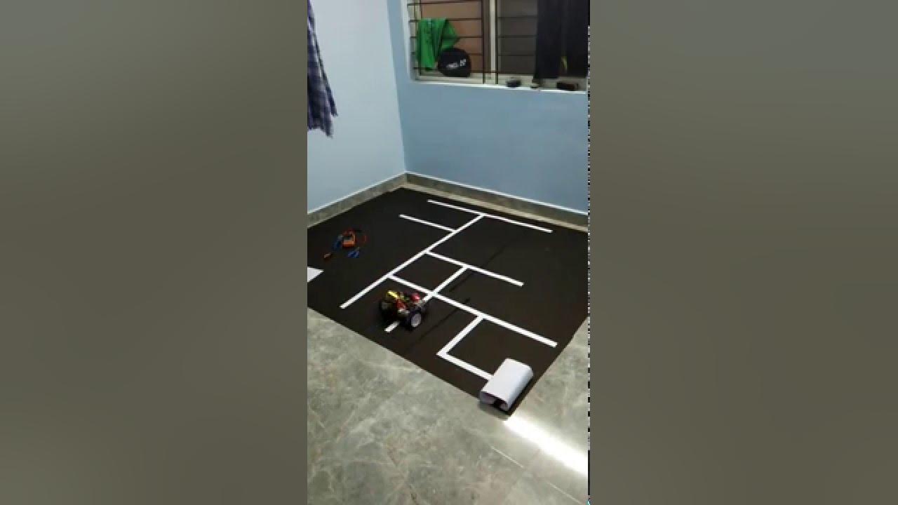 Line follower Maze Solving Bot - YouTube