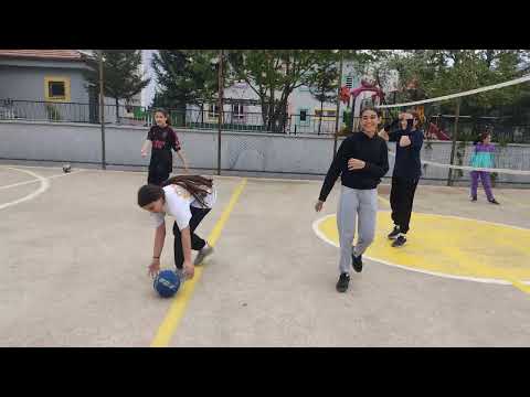 sınıflar arası voleybol maçı part 1