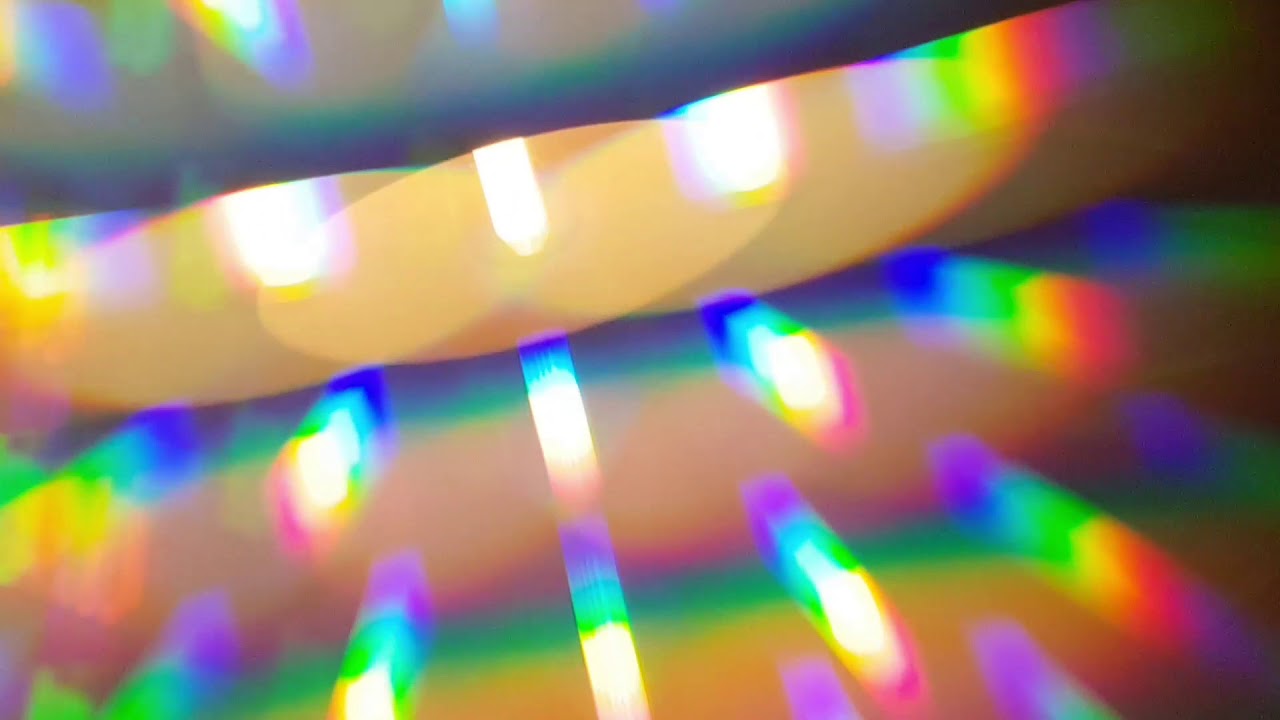 diffraction grating - YouTube
