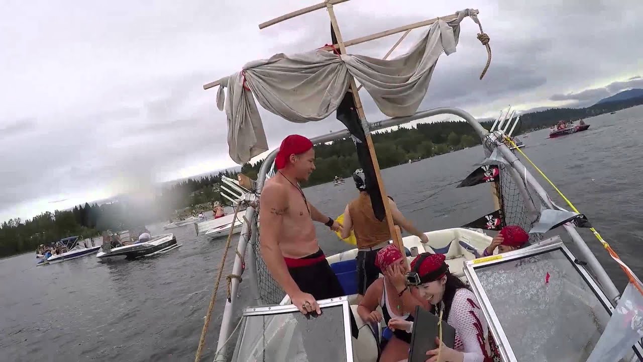 Vikings vs Pirates 2015 - YouTube