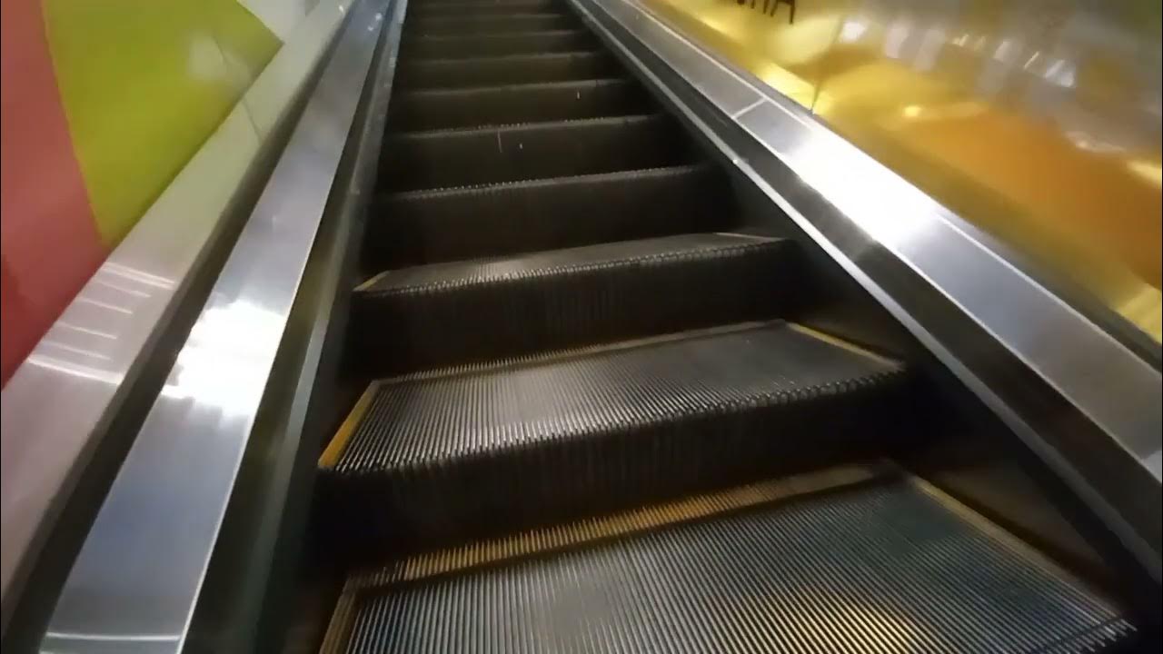 Schindler 9300 Escalator And 9500 Travelators At Transmart Buah Batu schindler-9300-escalator-and-9500-travelators-at-transmart-buah-batu