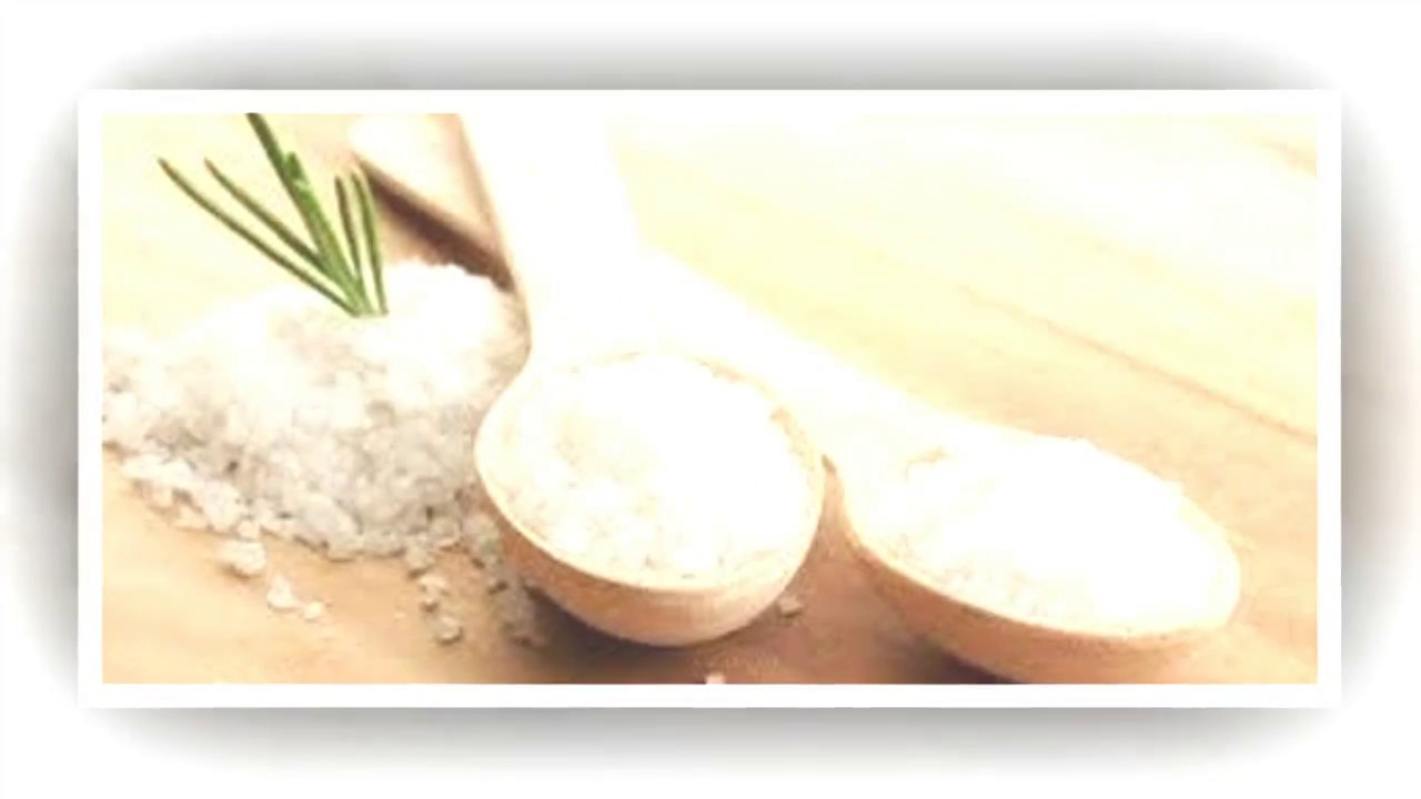 6 Manfaat Air Garam yang Perlu Anda Ketahui - YouTube