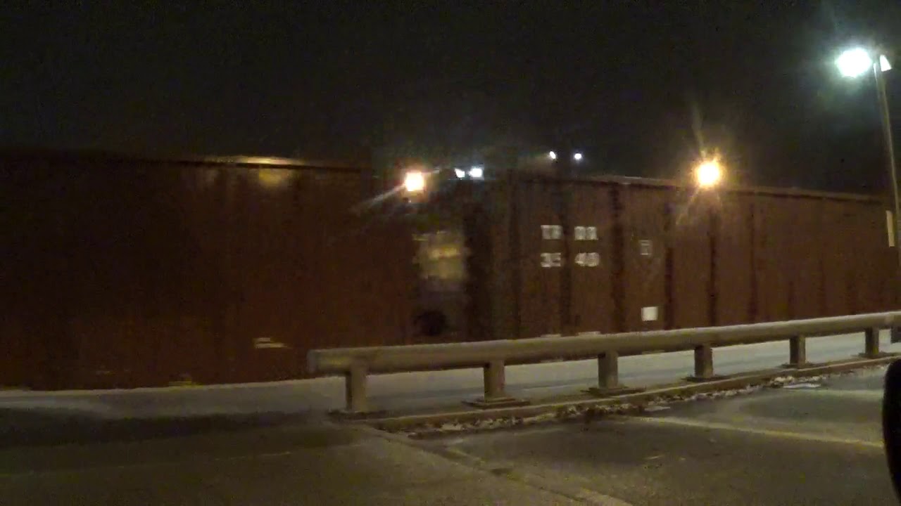 CSX 6207 and 6209 Montello Station - YouTube