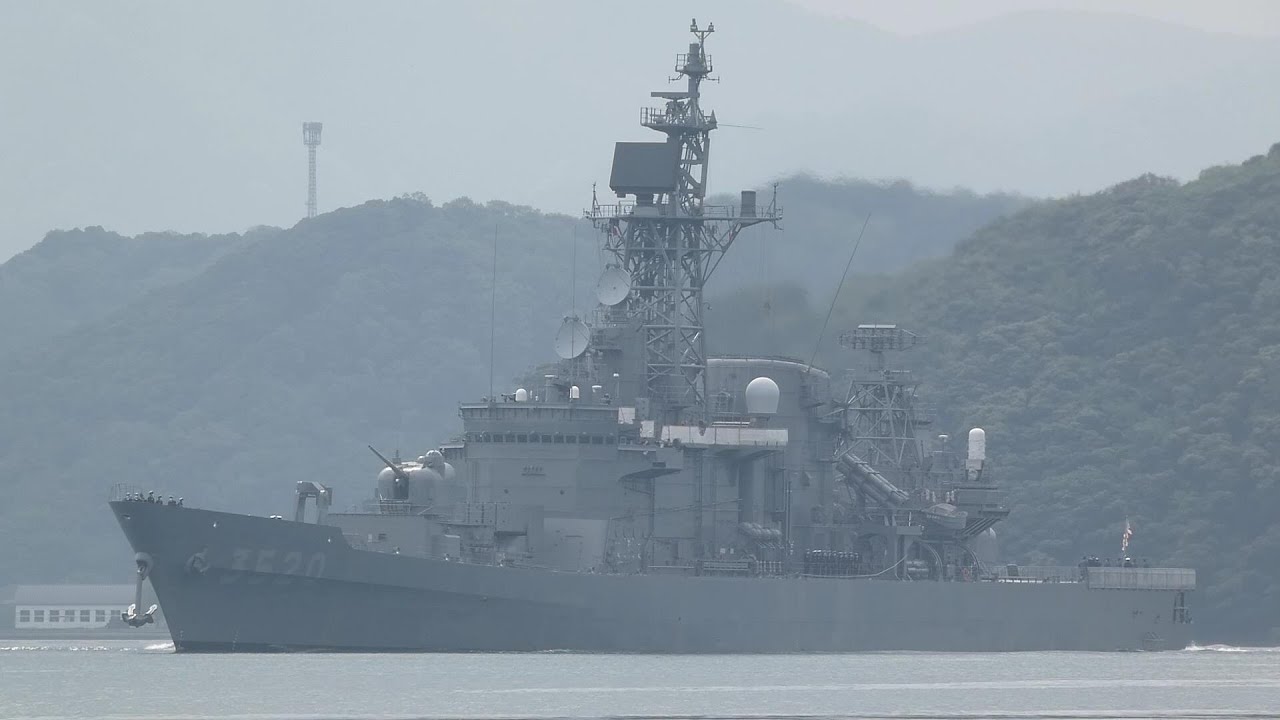 Training Squadron Ship はたかぜ 練習艦 海上自衛隊 練習艦隊 舞鶴 就役時 ミサイル 護衛艦 DDG 171 ...
