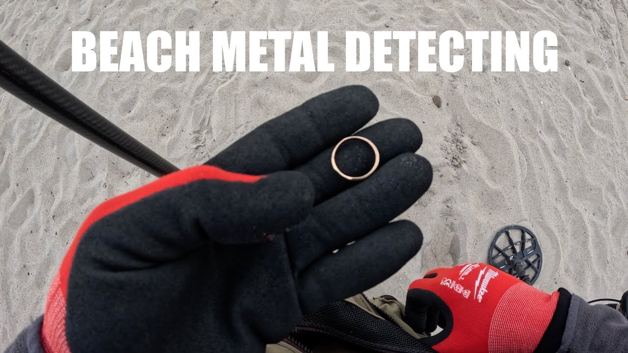 The Beach is Loaded with Jewelry! Beach Metal Detecting - YouTube
