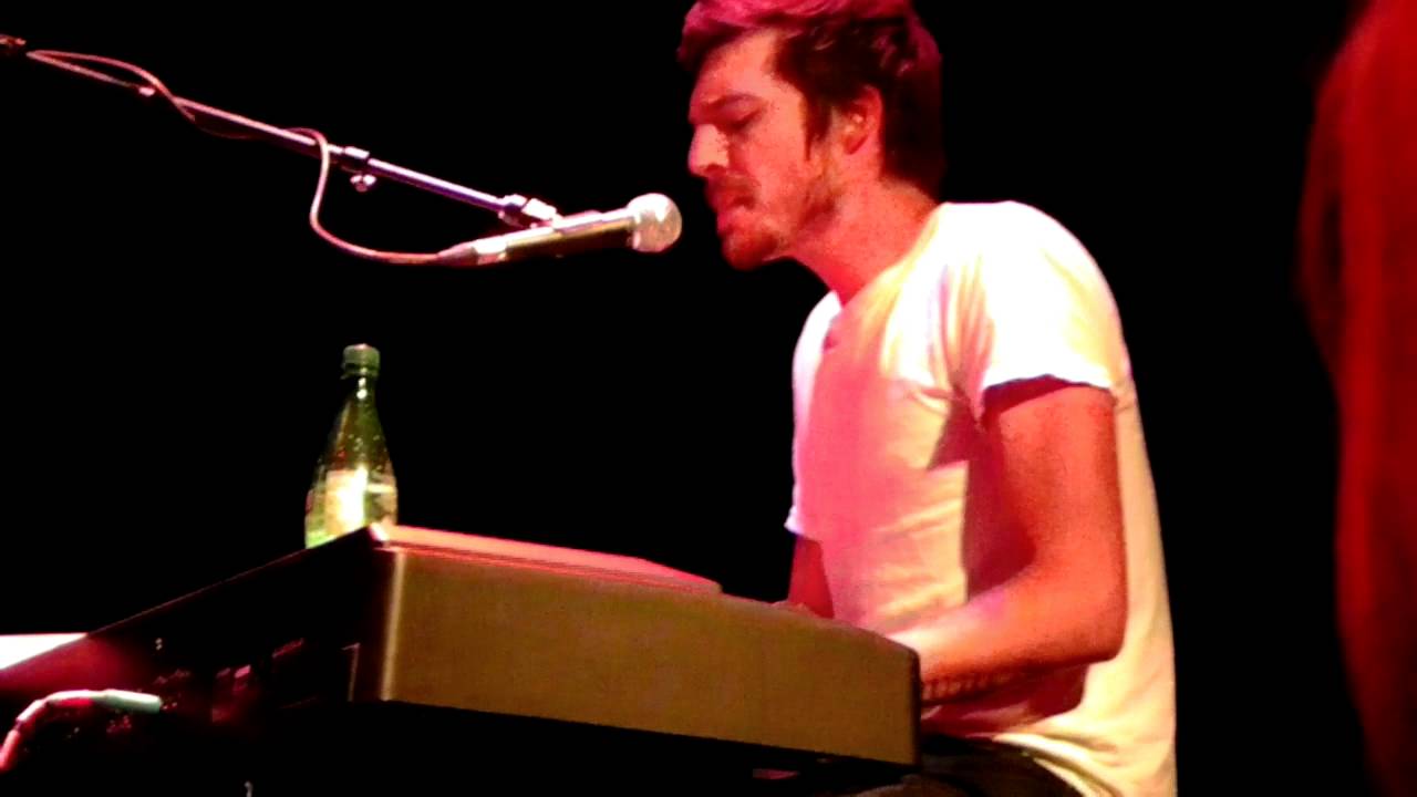 Augustana- American Heartbreak & Counting Stars - YouTube