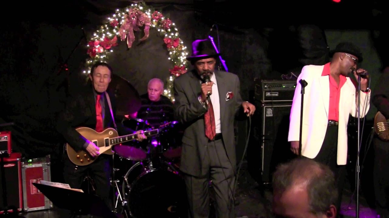''FINDERS KEEPERS'' - BOBBY MURRAY BAND, live at Callahan's Dec 2014 ...