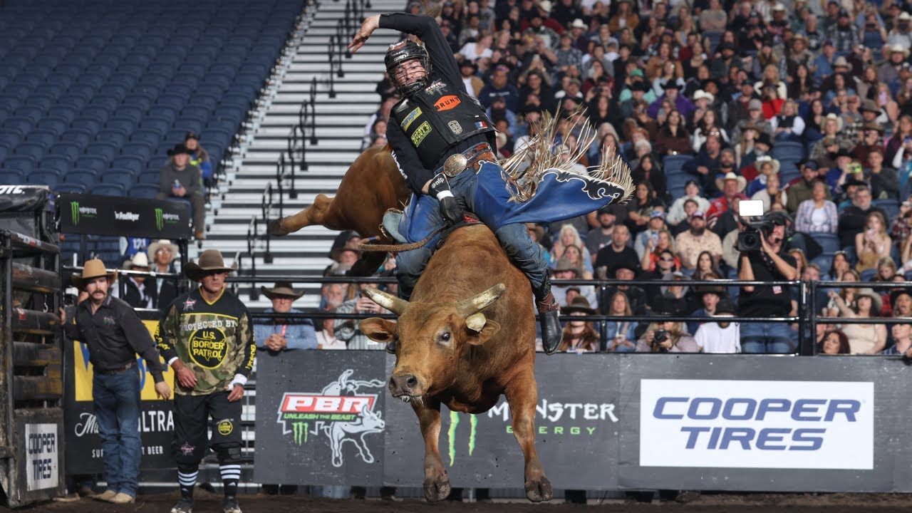 Big Ride, Big Statement! Cort McFadden Covers Blowhard for 90.25! - YouTube
