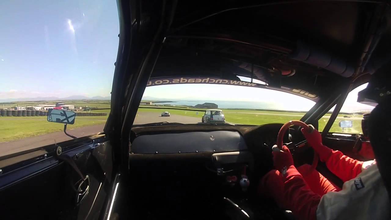 Honda Prelude H22 race car. CNC Anglesey Sept 2015 race 1 part 1 - YouTube