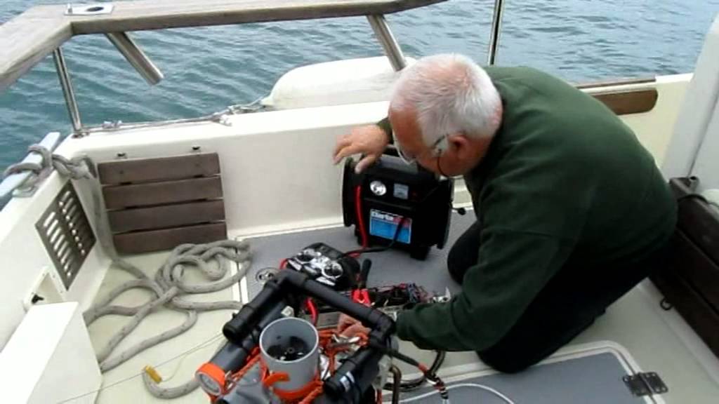 Mr Lowvolts builds a homemade ROV - YouTube