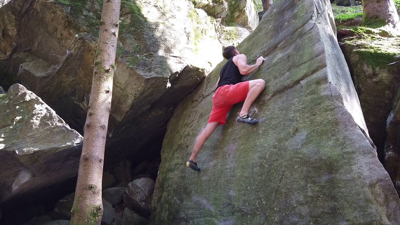 Switzerland Bouldering Tour 2020 - Part4 - Selma Val Calanca - YouTube