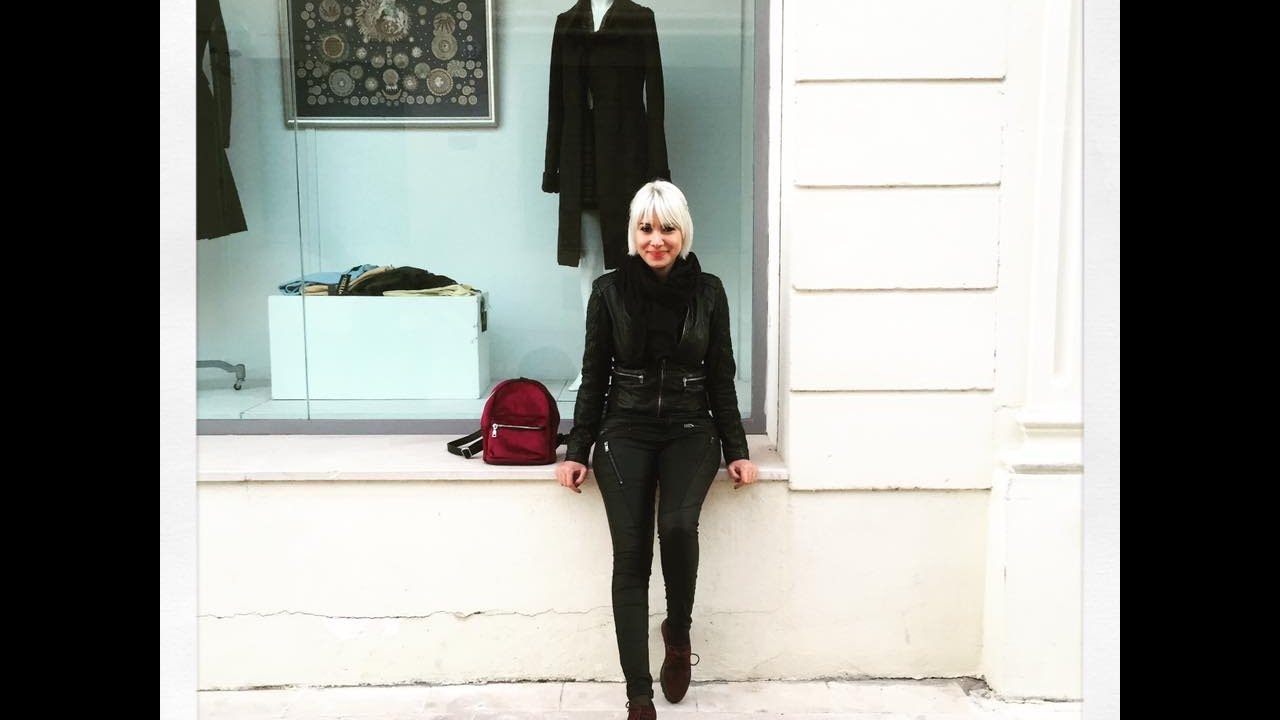 DJ MISS M at Bleu disco Hammamet .... Bonne année happy new year besoo ...