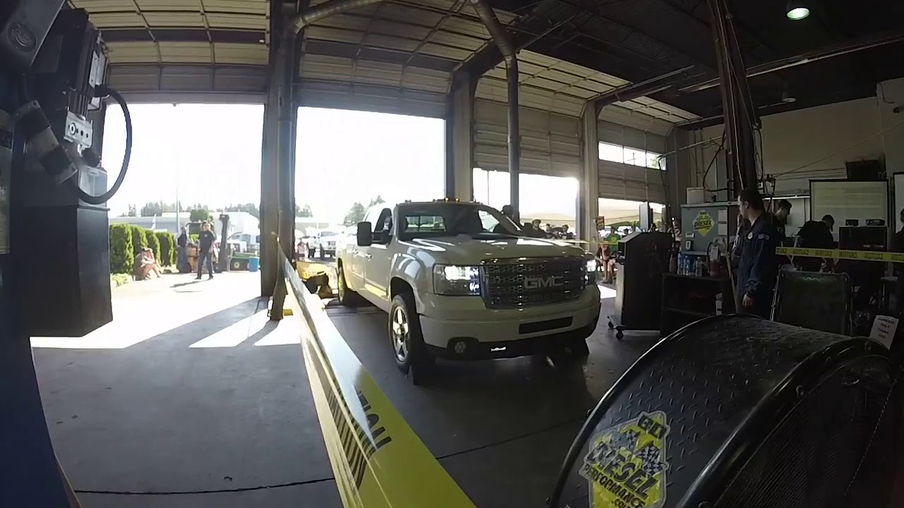 2007.5 lmm duramax 72mm vgt BD diesel dyno days - YouTube