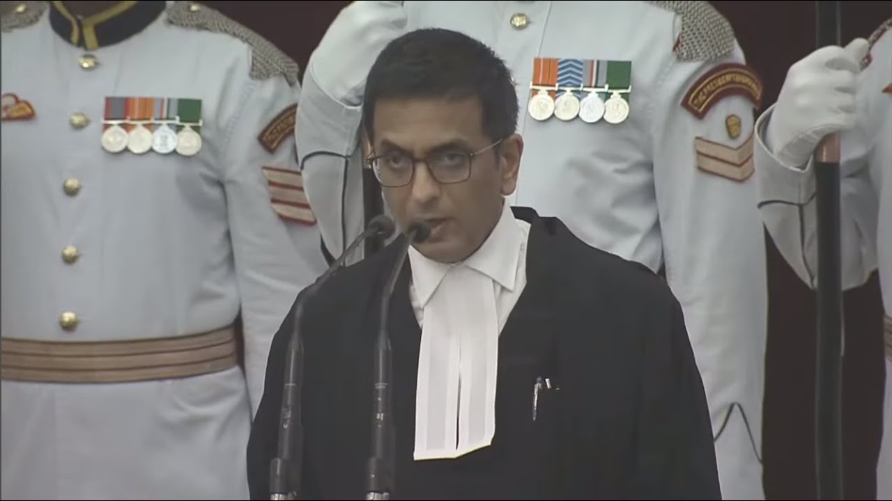 Swearing-in-Ceremony of the Chief Justice of India Dr Justice D.Y ...