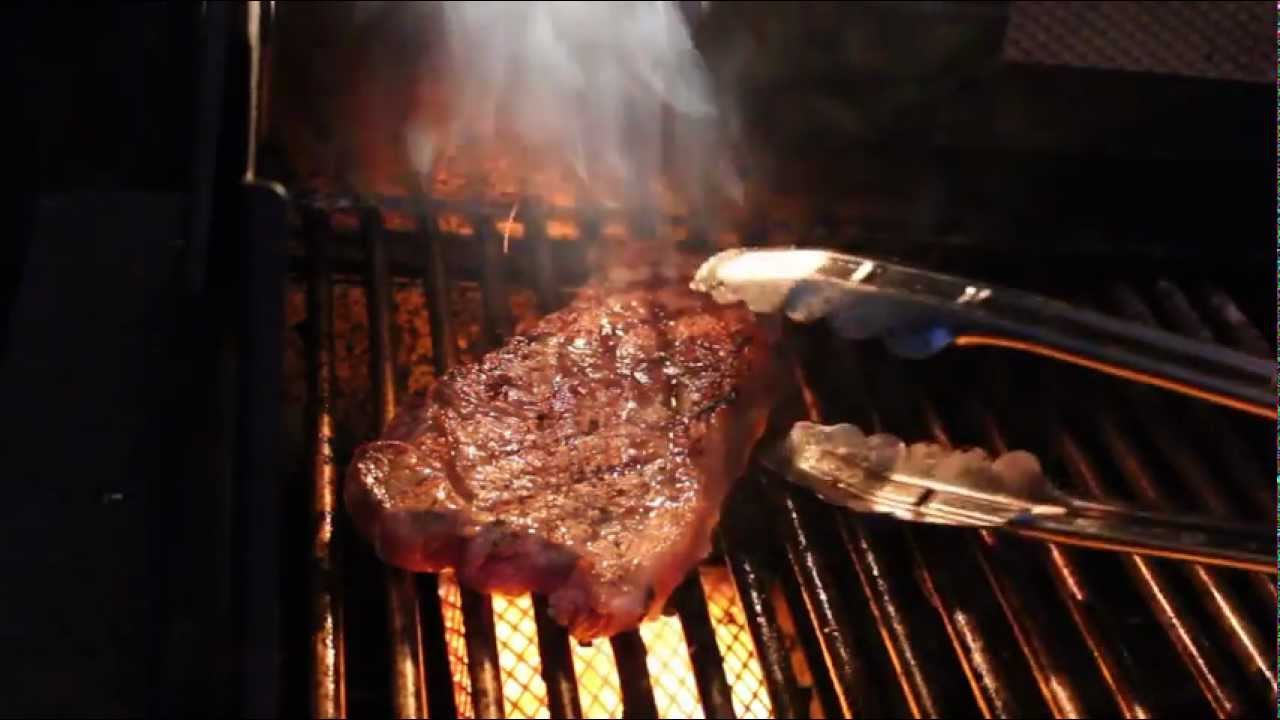Grill Marks How To | Grill Marks Made Easy - YouTube