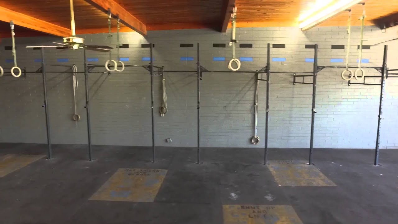 Early walkthrough of Crossfit PHX new floor plan - YouTube