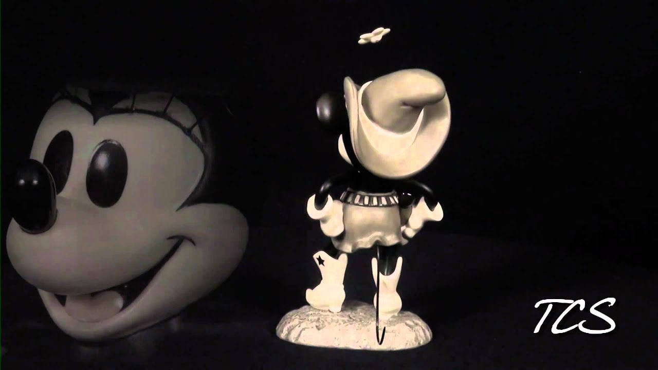 WDCC Two Gun Mickey Minnie Mouse Cutest Lil Cowgirl - YouTube