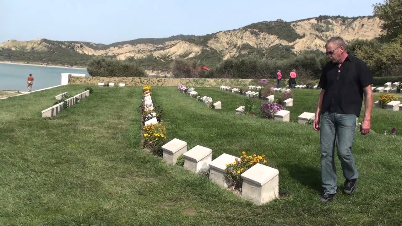 ANZAC Tour 09 - Ari Burnu Cemetery - YouTube