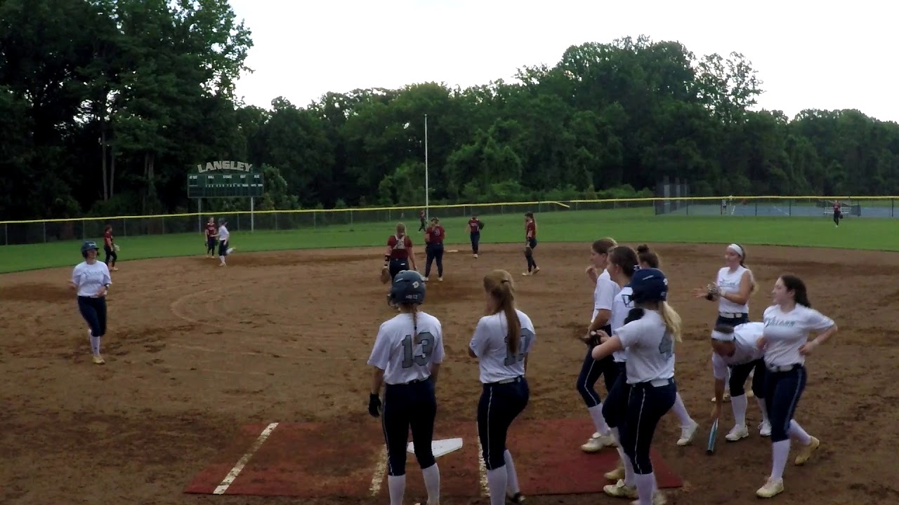 2020 Maddy Bates Home Run - YouTube