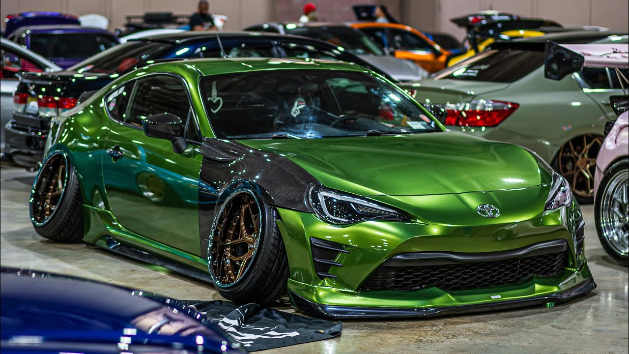 Hotboi Run - Brendan's and Leo's Stanced GT86 - 4K - YouTube