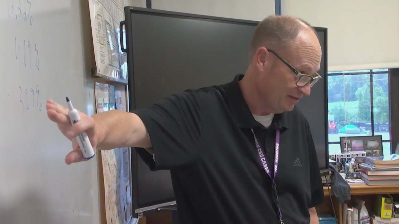 Golden Apple: Congratulations to Gene Hoskins! - YouTube