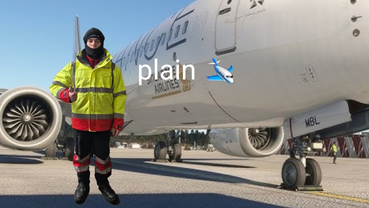 A day as an aircraft ramp agent - YouTube