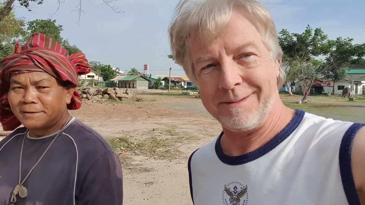 Rob's Thai Adventure - Surin, Thailand, December 2021 - YouTube