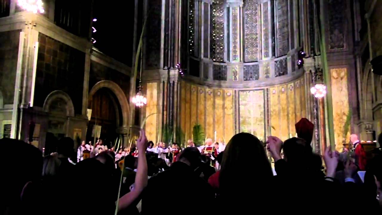 Palm Sunday Processional, St. Bartholomew's Church, April 17, 2011 ...