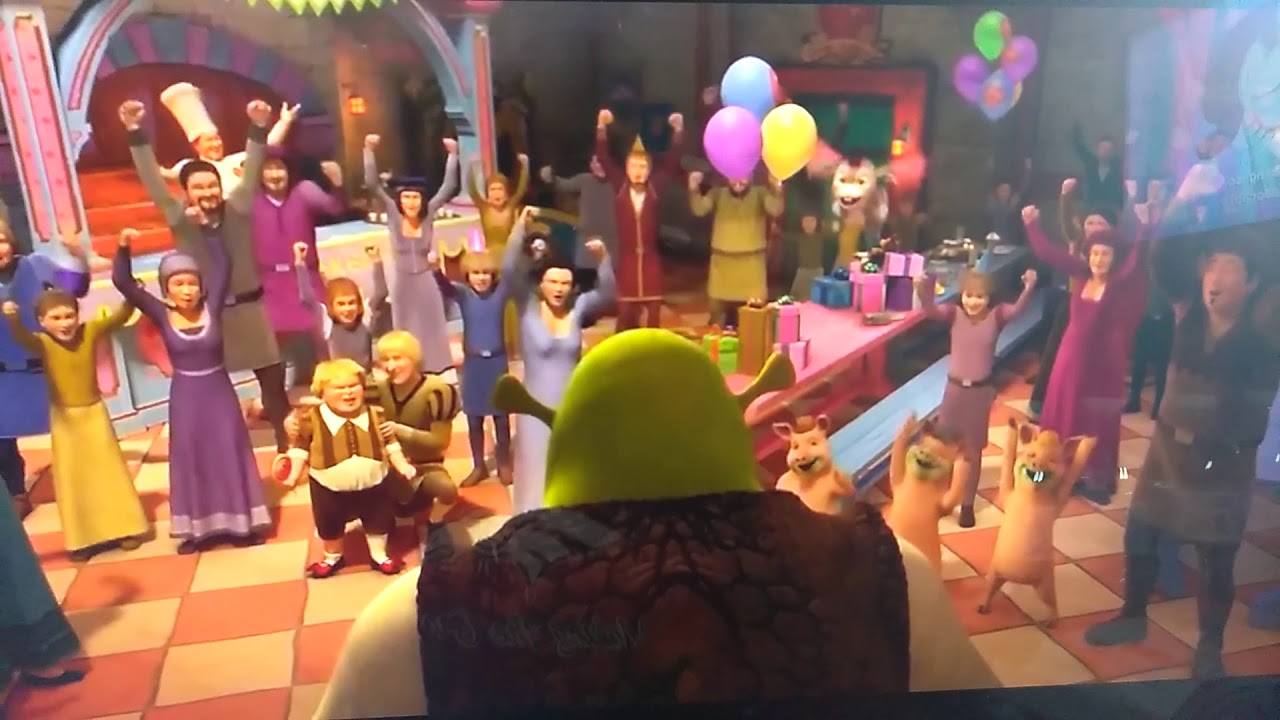 Shrek Roars mouth zoom Out - YouTube