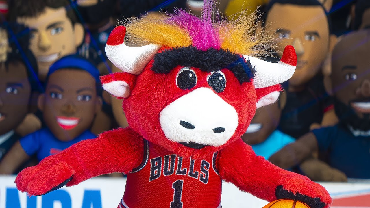 Chicago Bulls Benny the Bull 10" Mascot Plush Figure (Red Uniform Icon ...