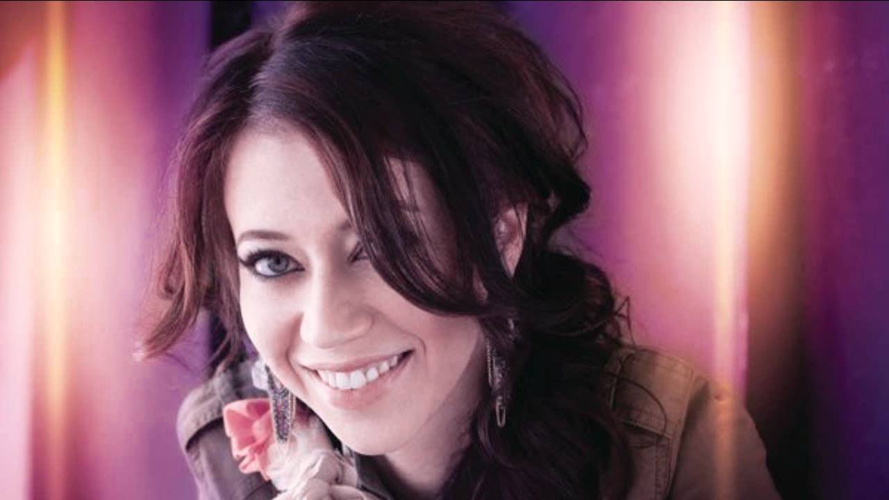 Kerrie Roberts - Alchetron, The Free Social Encyclopedia