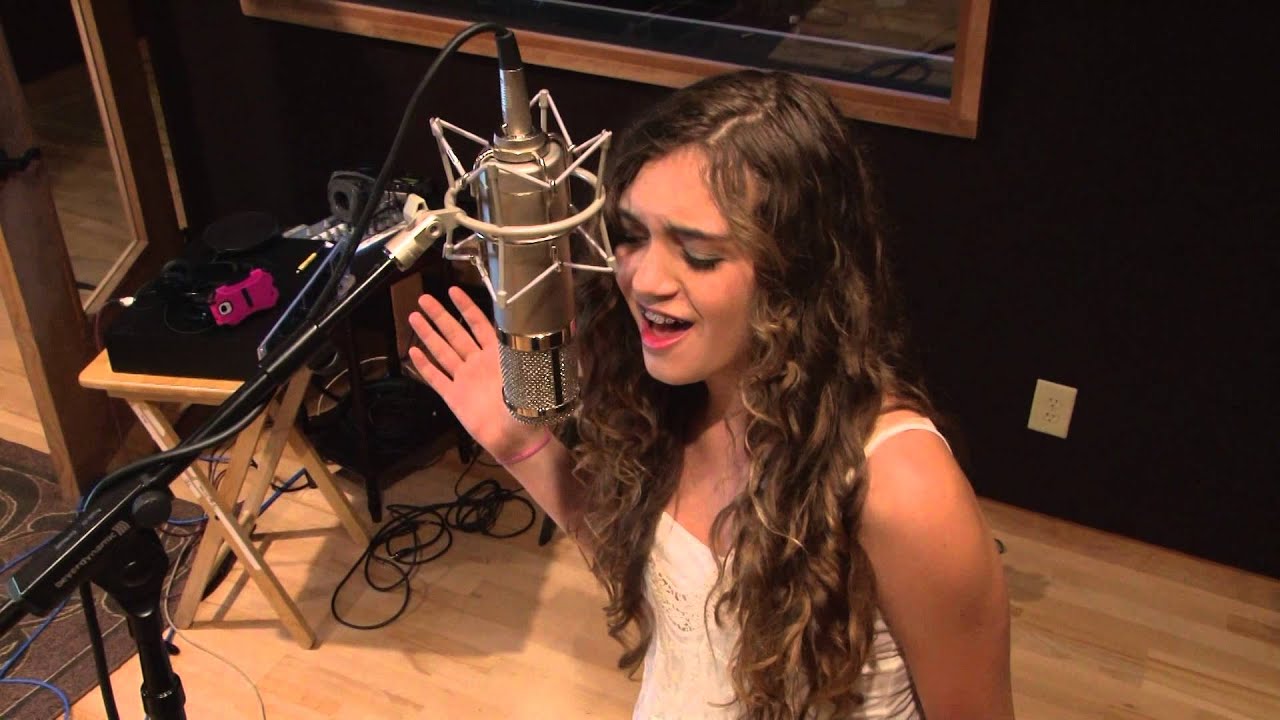 Victoria Burchfield - Voices Unlimited clip - YouTube