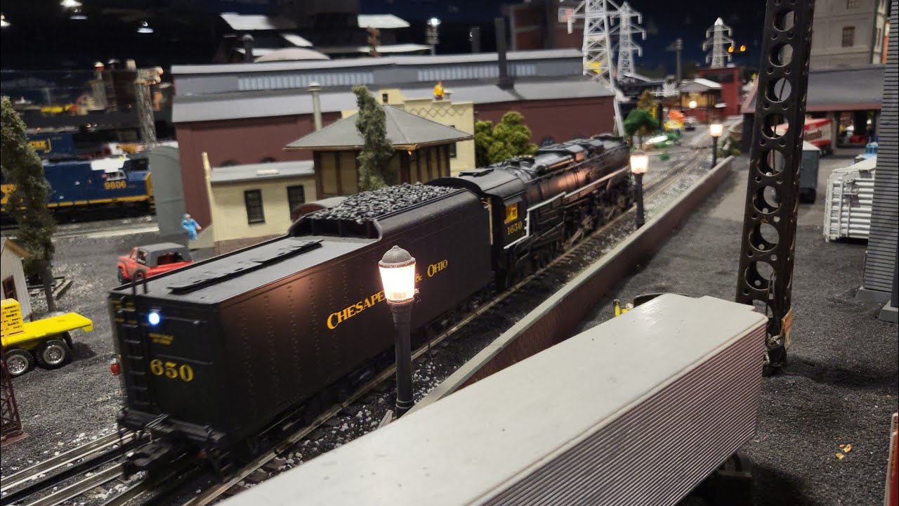 Lionel JLC 5.0 Sounds C&O Allegheny #1650 backing up at Corner Field ...