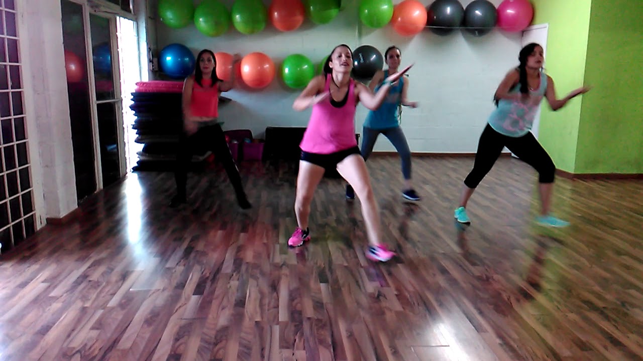SOY TUYA ~ Gloria Trevi y Alejandra Guzman - YouTube