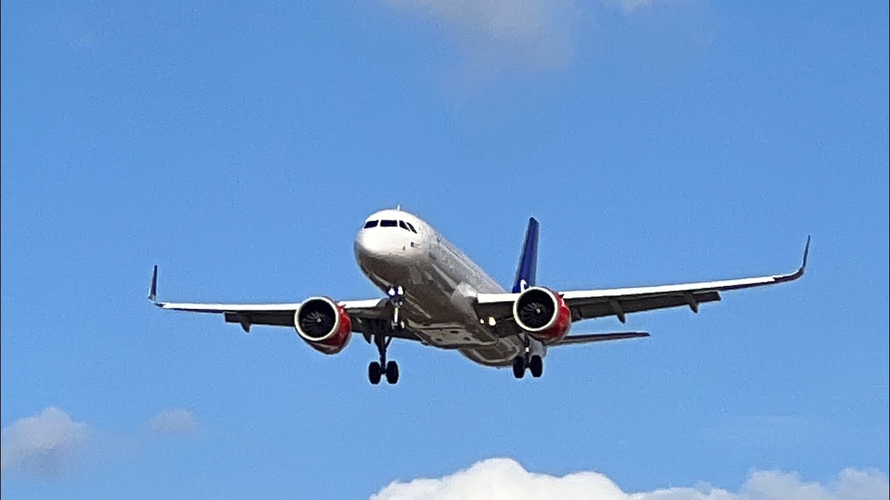 Plane spotting at Heathrow airport - YouTube