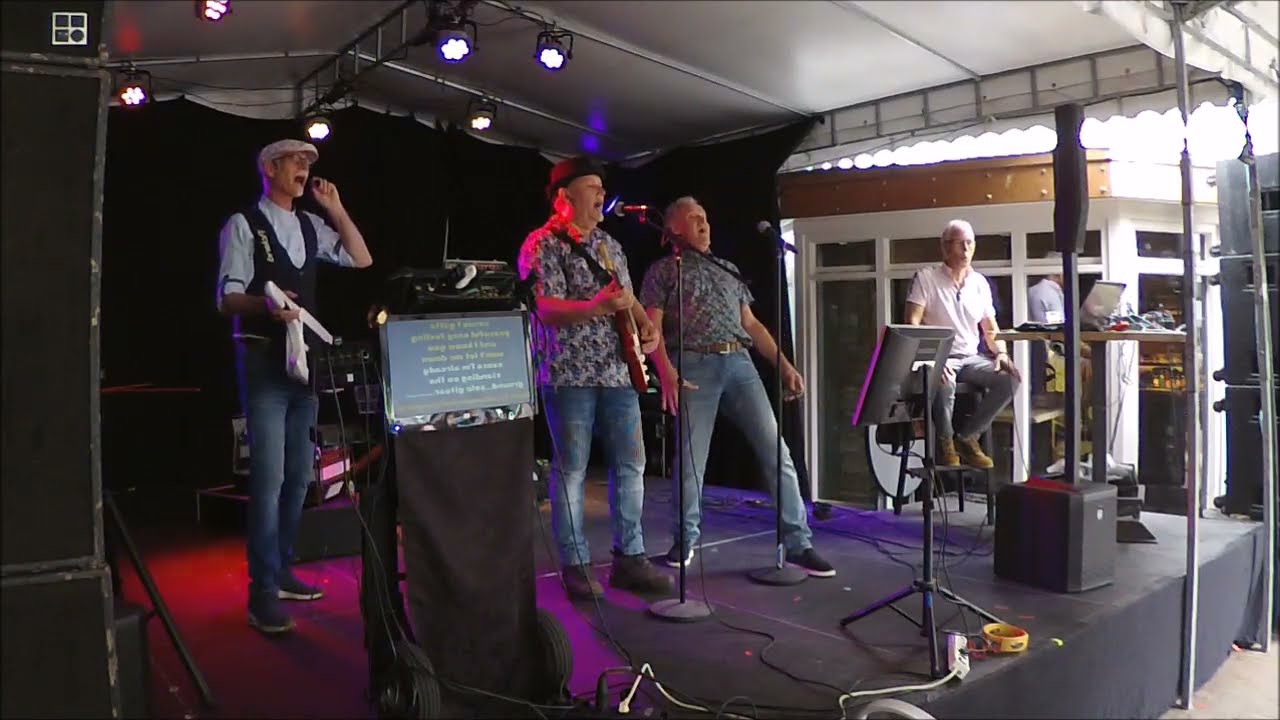 Tony's Gang kermis cafe Tinus Panningen Ton Geurts Merish5 Evolve M30 ...