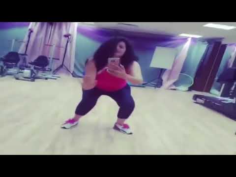 سما المصري بترقص في الجم في العيد