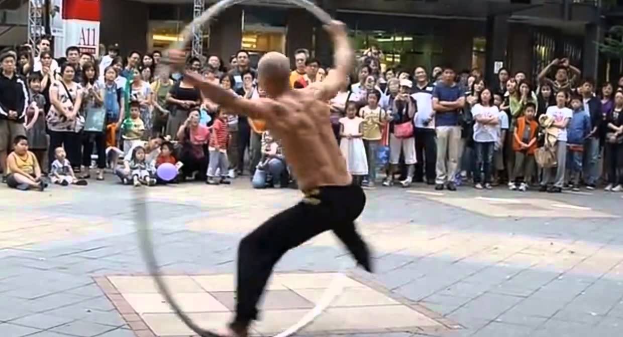 maestru Shaolin - YouTube