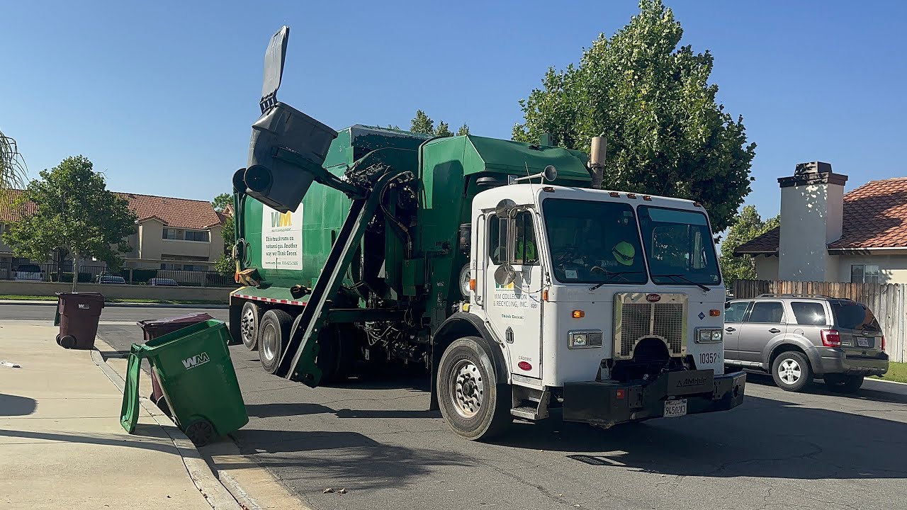 Revving 2010 320 Amrep 103528 - YouTube