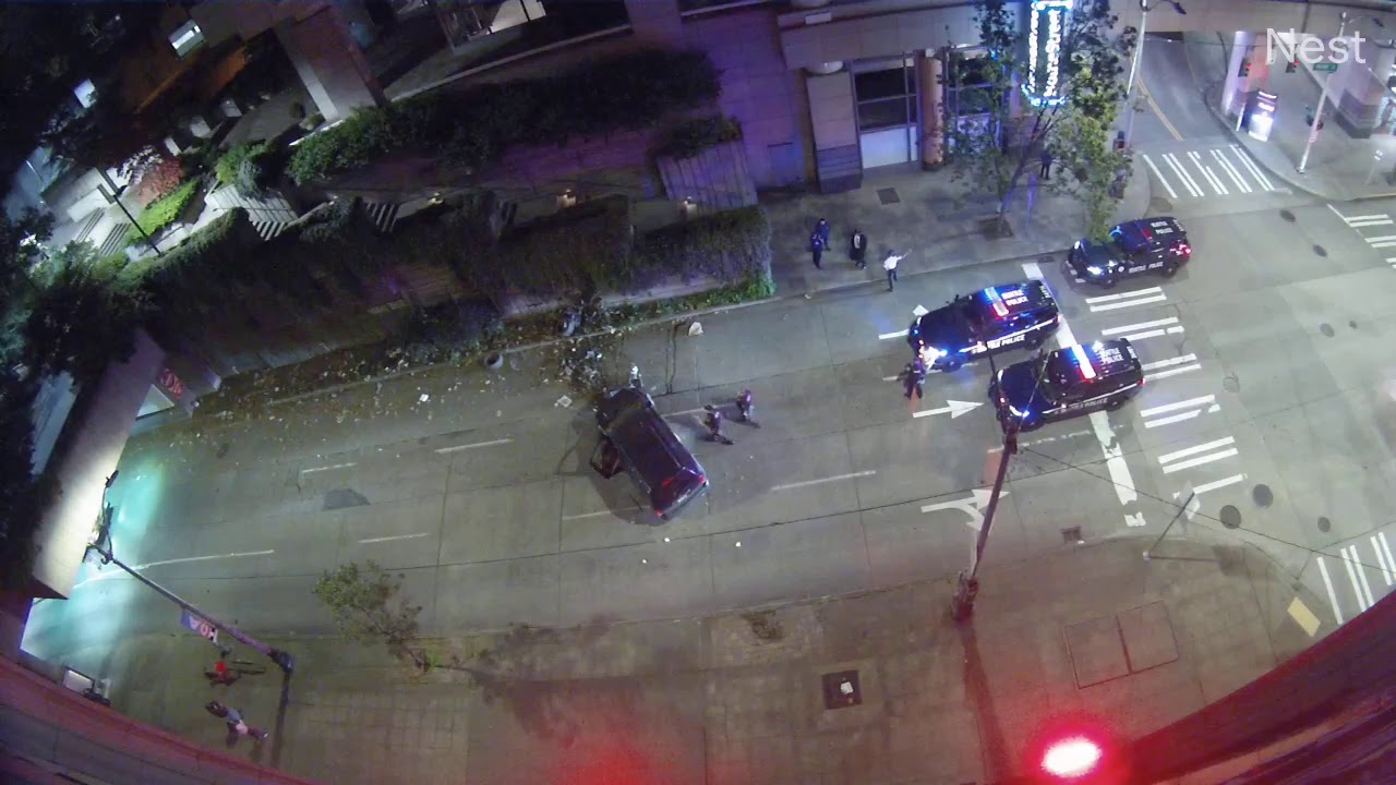 Vehicle #4 taking Union st exit too fast in 2020 - YouTube