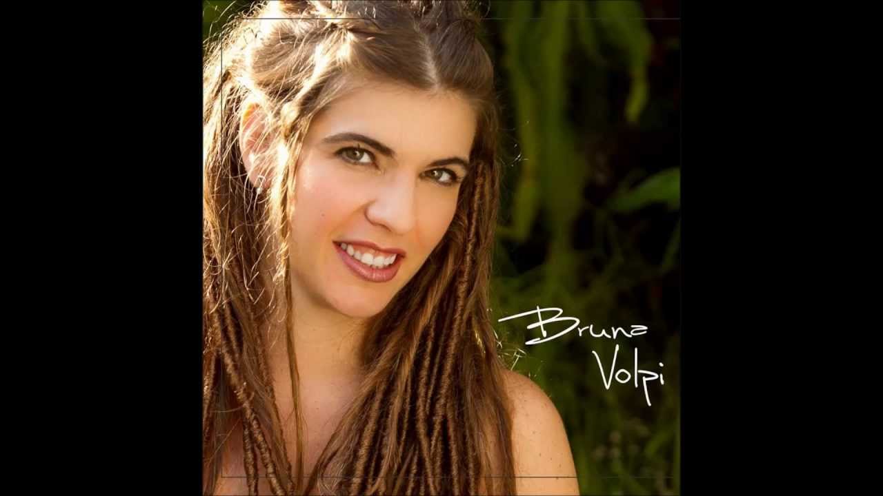 Bruna Volpi - Bandeiras (Renato Lucce) - YouTube Music